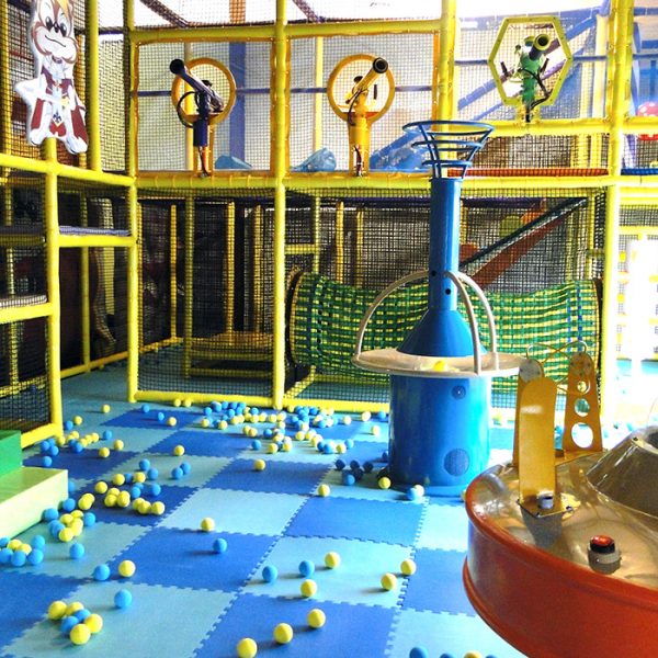 Chipmunks Playland and Cafe Whitfords .. - Party Lane