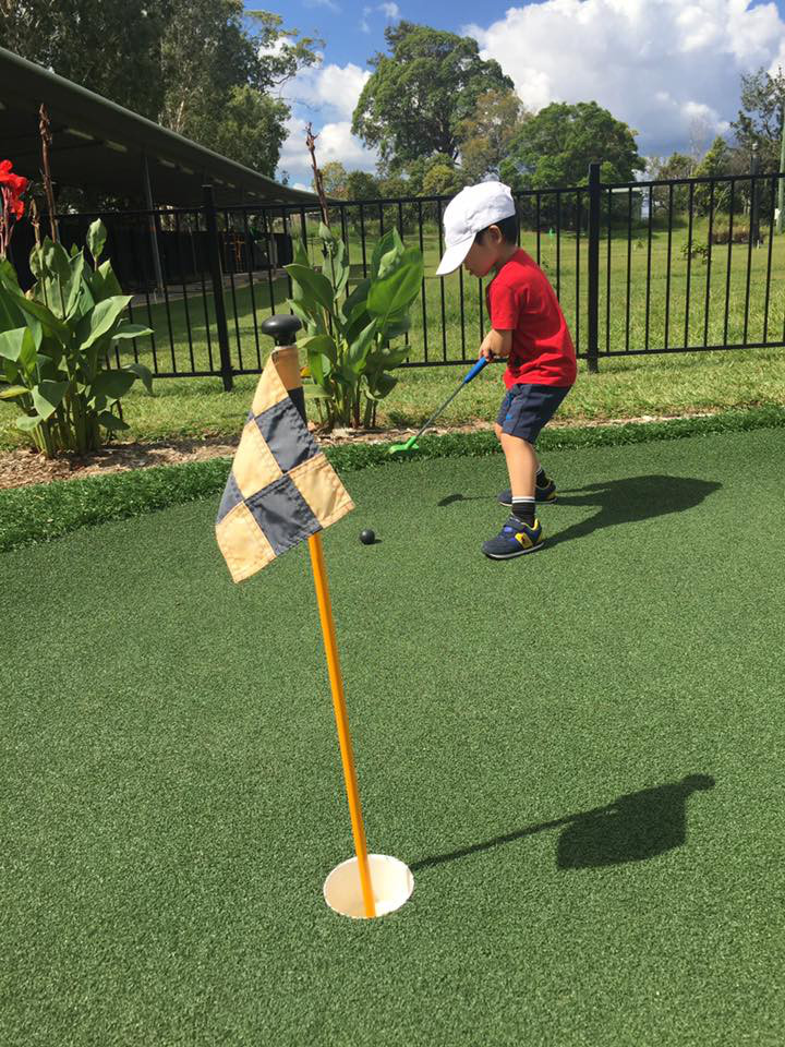 Mt Gravatt Mini Golf - Party Lane