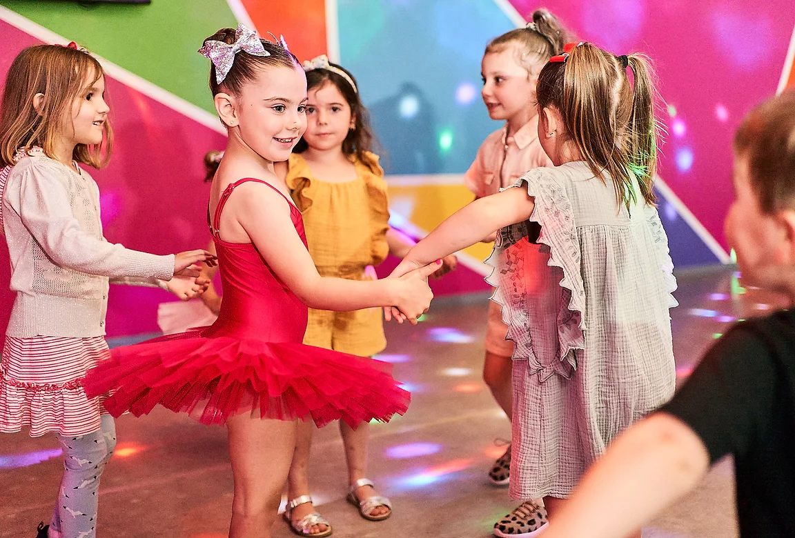 Move Dance Co - Party Lane